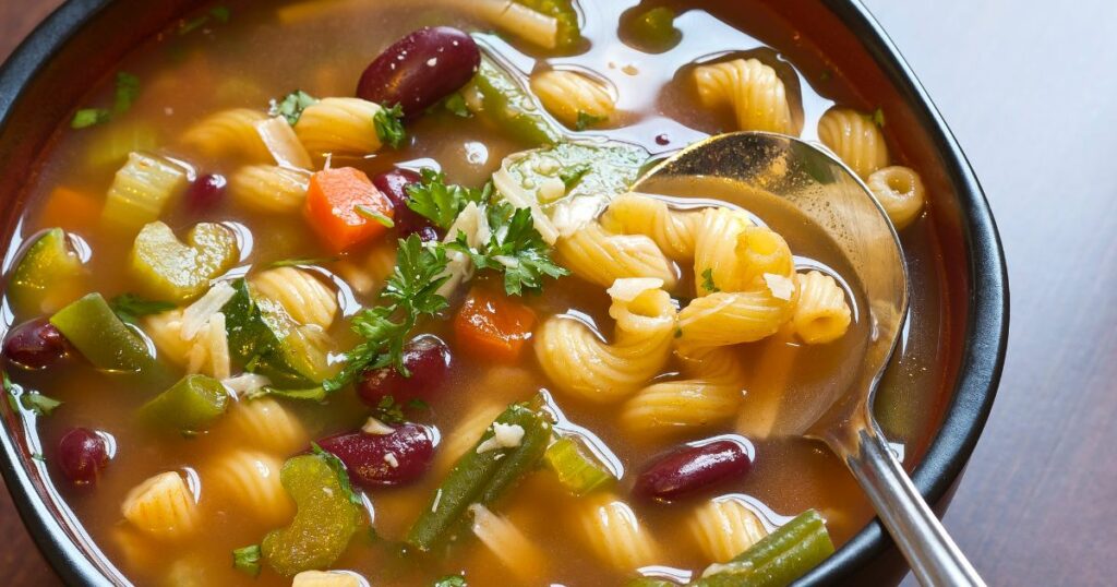 Sopa para quem esta com diarreia | Receitinhas Leves