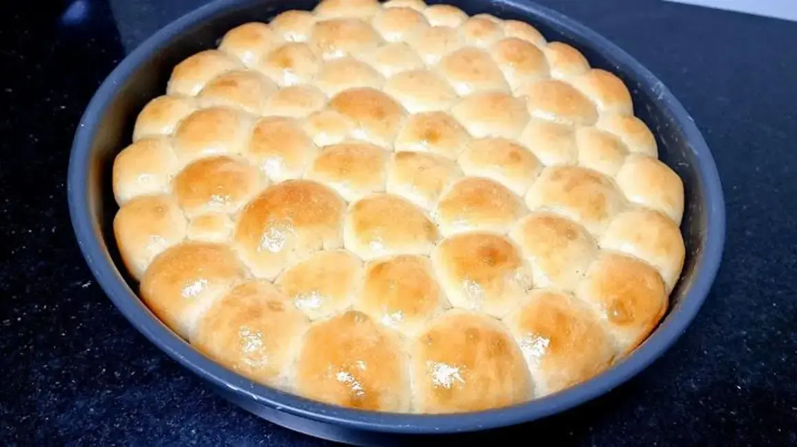 Receita de Pão Bolha Sem Sovar: Aprenda a Fazer Um Pão Muito Fofinho e ...